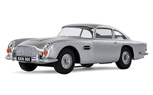 Airfix Aston Martin DB5 Silver 1:32 Sports Car Plastic Model Gift Set A50089B