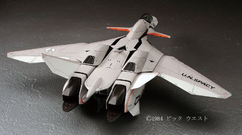 VF-11B Thunderbolt (1/72 scale Plastic model) Hasegawa Macross PLUS [JAPAN]