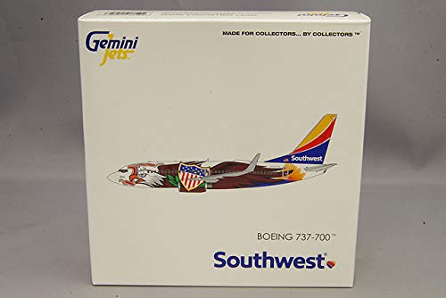 GeminiJets Southwest Airlines B737-700 Illinois One 1:400 Scale GJSWA1952