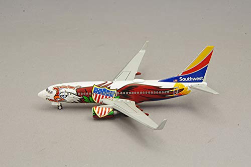 GeminiJets Southwest Airlines B737-700 Illinois One 1:400 Scale GJSWA1952