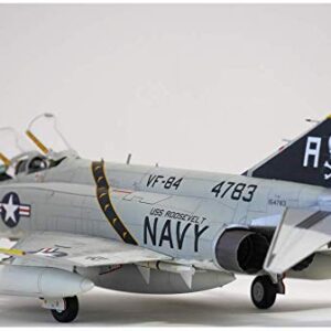 1/48 USN F-4J VF-84 Jolly Rogers 12305 with 3 Lifelike Pilot Figures - Plastic Model Kit