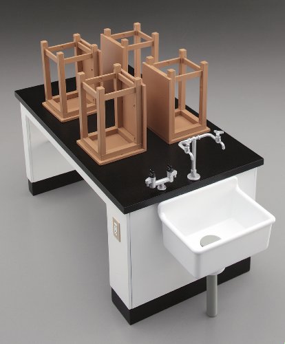 Hasegawa FA04 1/12 Figure Accessory Series Science Room Desk and Chair Plastic Model