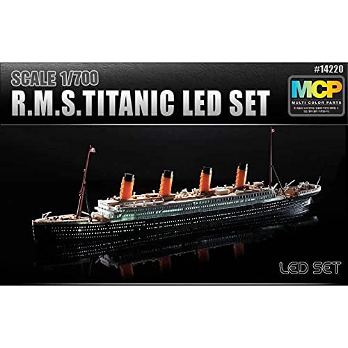 ACADEMY ACA14220 Model Kit, Various