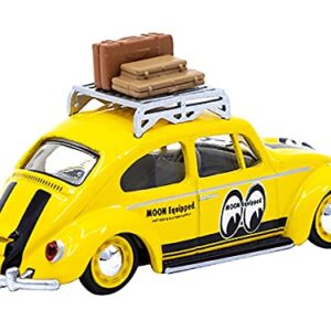 VW Beetle Low Ride Yellow with Roof Rack and Luggage Mooneyes Collaboration Model 1/64 Diecast Model Car by Schuco & Tarmac Works T64S-006-ME1