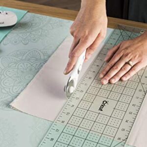 Cricut Rotary Cutter - Rotary Cutter for Fabric, Sewing and Quilting Projects - Compatible For Both Right- and Left-Handed Use - [45mm]