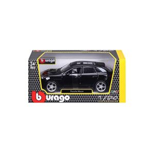 Bburago Porsche Macan Diecast Vehicle (Colors May Vary/1:24 Scale)