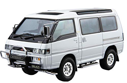 Aoshima 1/24 Scale P35W Delica Star Wagon '91 - Plastic Model Building Kit # 6139