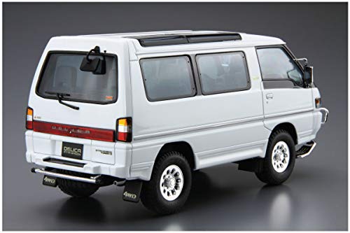 Aoshima 1/24 Scale P35W Delica Star Wagon '91 - Plastic Model Building Kit # 6139