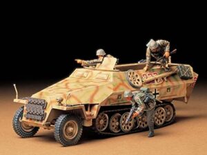 tamiya models sdkfz 251/1 ausf d hanomag model kit