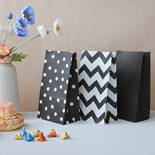 VUOJUR Party Favor Bags Goodie Bags Paper Treat Bags Small Gift Bags Bulk Party Bags (Pack of 24, Black)