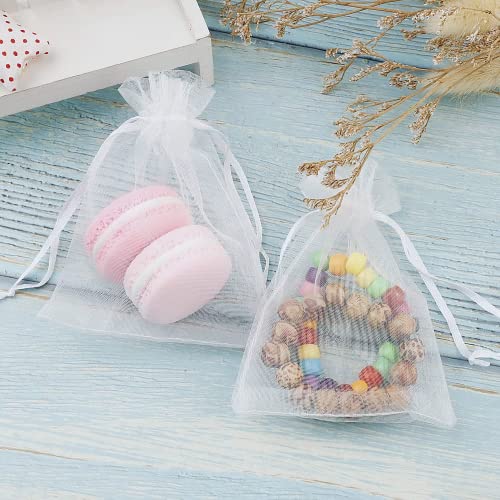 FOBGEL 50 Pcs White Organza Bags 3.5x4.7 (9x12cm), Drawstring Jewelry Gift Bag, Gift Bags Medium Size, For Party, Jewelry, Christmas, Lavender, Festival, Bathroom Soaps, Makeup, Organza Favor Bags