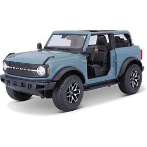 maisto diecast cars 2021 ford bronco badlands blue special edition 1/18 diecast model car by maisto 31457