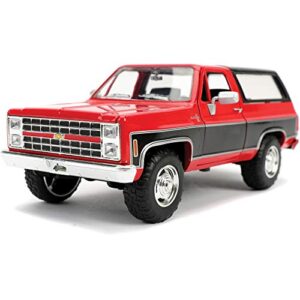 jada toys just trucks 1:24 1980 chevrolet blazer k5 die-cast car red/black, toys for kids and adults