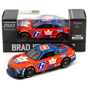 lionel racing brad keselowski 2022 king’s hawaiian diecast car 1:64 scale