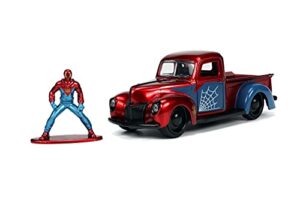 jada toys marvel 1:32 1941 ford pickup die-cast car & 1.65″ proto-suit spider-man die-cast figure, toys for kids ages 8+