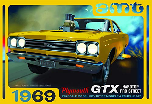 AMT 1969 Plymouth GTX Hardtop Pro Street 1:25 Scale Model Kit