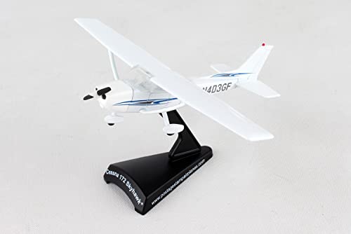 Daron Worldwide Trading Postage Stamp PS5603-2 Cessna 172 SkyHawk 1:87 Diecast Display Model, White