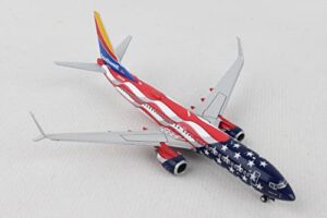 geminijets gjswa2039 southwest airlines boeing 737-800 “freedom one n500wr; scale 1:400