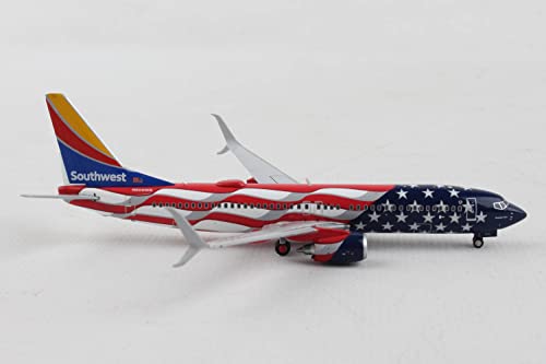 GeminiJets GJSWA2039 Southwest Airlines Boeing 737-800 "Freedom One N500WR; Scale 1:400