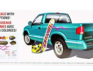 AMT 1995 GMC Sonoma Model Kit - 1/25 Scale Buildable Pickup Truck for Kids and Adults