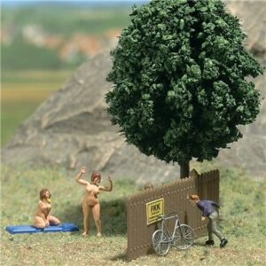 busch 7669 scene admiring the scene ho scale scenery kit