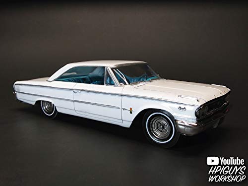 AMT 1963 Ford Galaxie 1/25 Scale Plastic Model Kit, White, AMT1186