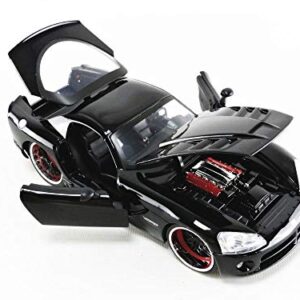 Fast & Furious 1:24 Letty's Dodge Viper SRT10 Die-Cast Car, Toys for Kids and Adults