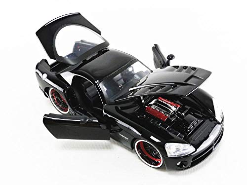 Fast & Furious 1:24 Letty's Dodge Viper SRT10 Die-Cast Car, Toys for Kids and Adults