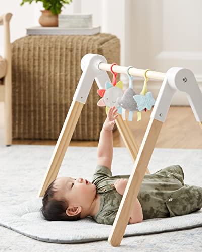 Skip Hop Wooden Baby Gym, Silver Lining Cloud Activity Gym