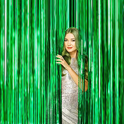 WILLBOND 6 Pieces Green Foil Curtain Metallic Tinsel Foil Backdrop Fringe Curtains St. Patrick's Day Foil Curtain Shimmer Curtain for Irish Festival Birthday Wedding Party Decoration, 3.3 x 8.2 Feet