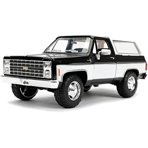 Jada Toys 1980 Chevy Blazer K5 Black/White 1:24 Die - Cast Vehicle