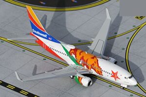 geminijets gjswa2020 southwest airlines boeing 737-700 california one n943wn; scale 1:400