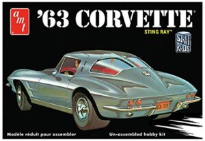 amt 1:25 scale 1963 chevy corvette model car (amt861)