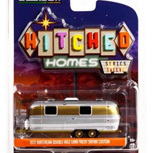 Toy Cars 1972 Airstream Double-Axle Land Yacht Safari Custom Travel Trailer Chrome and Gold Hitched Homes Series 12 1/64 Diecast Model by Greenlight 34120 C