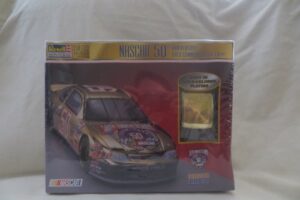 revell/monogram nascar 50th anniversary gold commemorative chevy 1/24 scale plastic model kit