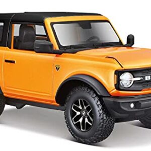 Maisto Diecast Cars 2021 Ford Bronco Badlands Orange Metallic with Black Top Special Edition 1/24 Diecast Model Car by Maisto 31530