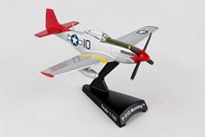 daron worldwide trading p-51 mustang tuskegee 1:100 vehicle