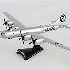 Daron Worldwide Trading B-29 Superfortress Enola Gay Vehicle (1:200 Scale) , White