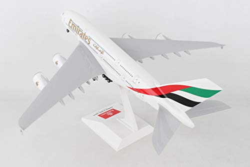 Daron Skymarks Emirates A380-800 Airplane Model Building Kit with Gear, 1/200-Scale