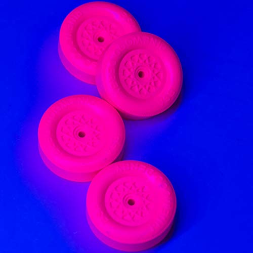 Official Pinewood Derby Wheels and Axles (Pink)