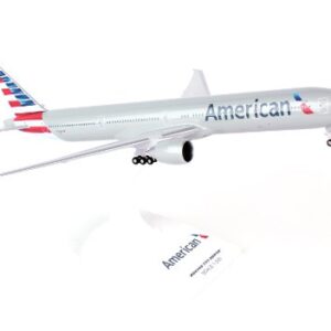 Daron Skymarks SKR715 American 777-300 New Livery Airplane Model Building Kit with Gear, 1/200-Scale , White