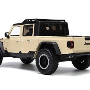 Jada Toys Just Trucks 1:24 2020 Jeep Gladiator Die-cast Car Tan with Tire Rack, Toys for Kids and Adults (32711)