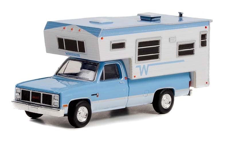 Collectibles Greenlight 30338 1985 GMC Sierra 2500 with Winnebago Slide-in Camper - Light Blue & Frost White (Hobby Exclusive) 1:64 Scale Diecast