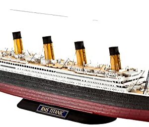 Revell of Germany 05210 RMS Titanic Plastic Model Kit, Brown