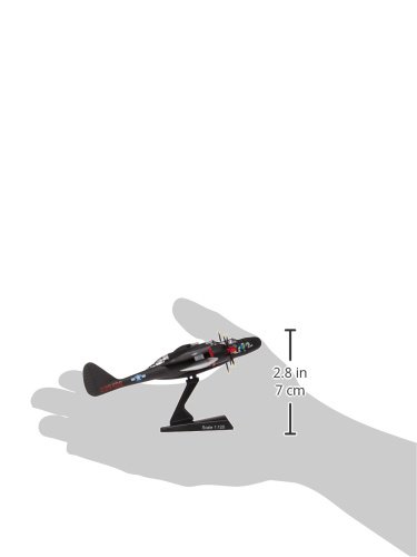 Daron Worldwide Trading Postage Stamp P-61 Black Widow Lady in The Dark 1/120 Airplane Model