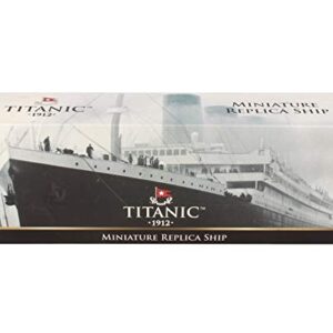 Titanic Resin Model 8" long (sg)