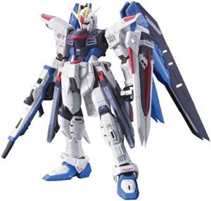 bandai hobby #05 freedom gundam 1/144 real grade