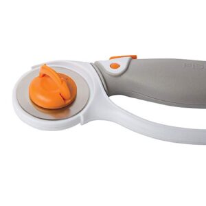 Fiskars 195240-1001 Titanium Easy Blade Change Rotary Cutter, 45 mm