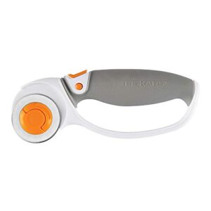 Fiskars 195240-1001 Titanium Easy Blade Change Rotary Cutter, 45 mm