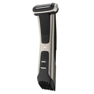 Philips Norelco Bodygroom Series 7000 Showerproof Body Trimmer & Shaver with Case and Replacement Head, BG7040/42